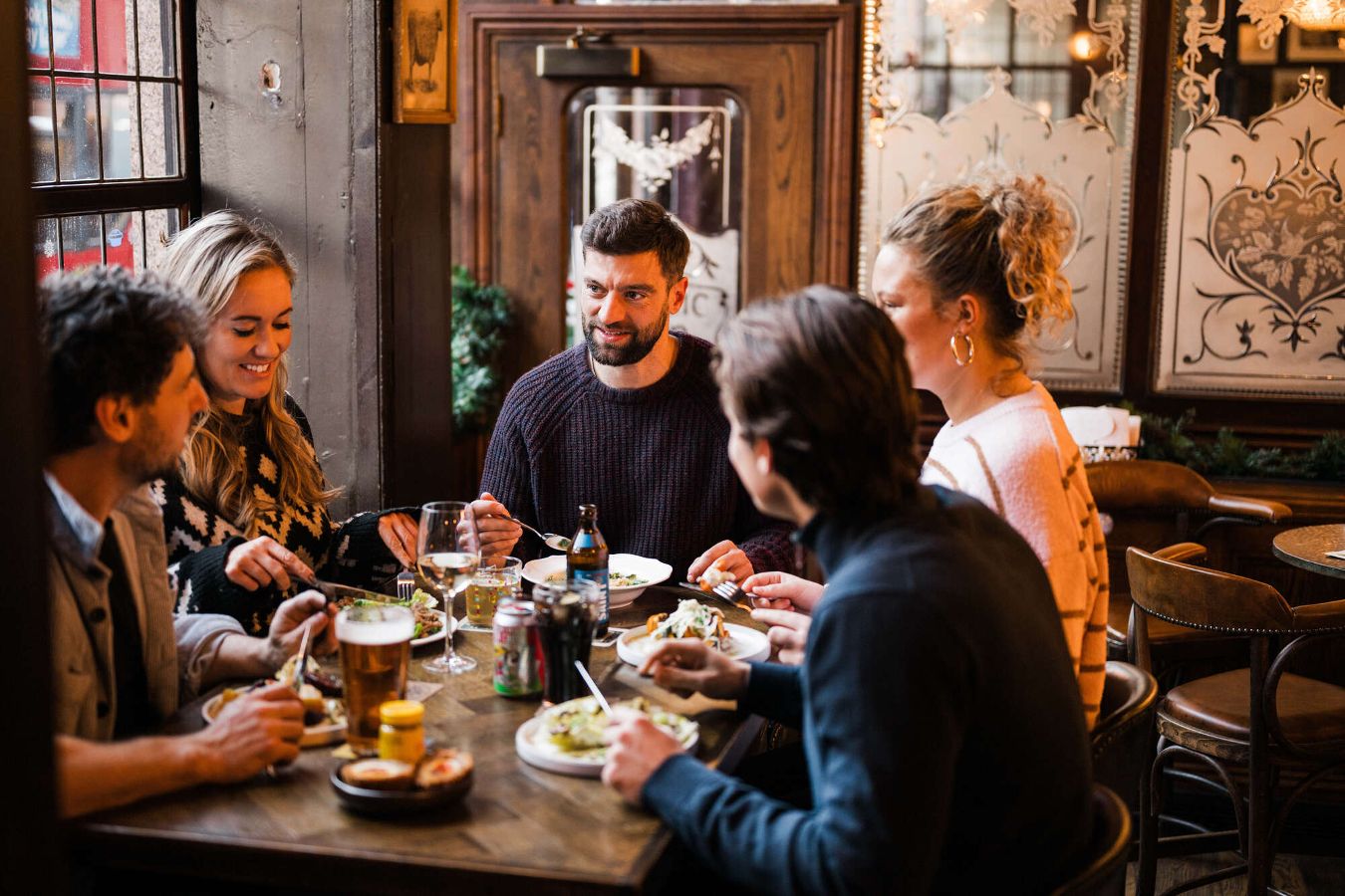 The Coach & Horses Barnes | pub | South West | Young's Pub